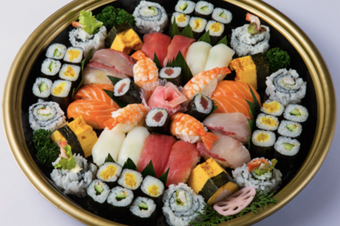 オードブルでもお寿司が活躍！人気のお寿司メニュー3選 - オードブル×ケータリング【1DISH】